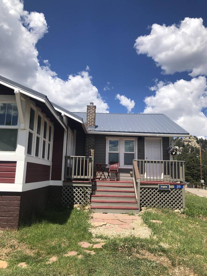 Aspen Cottage - River Rock Cottages