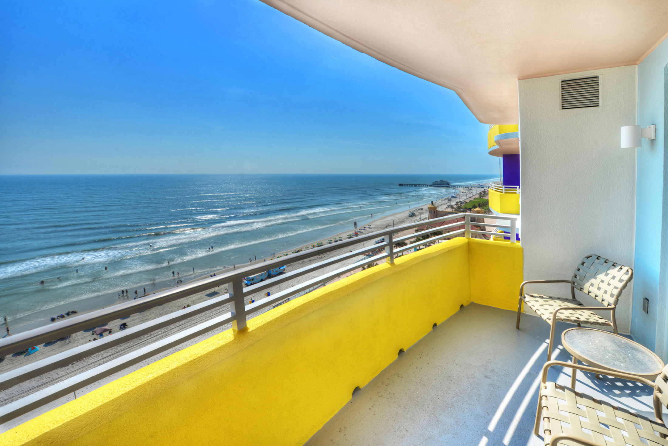 Wyndhams Ocean Walk Resort - VacationDaytona