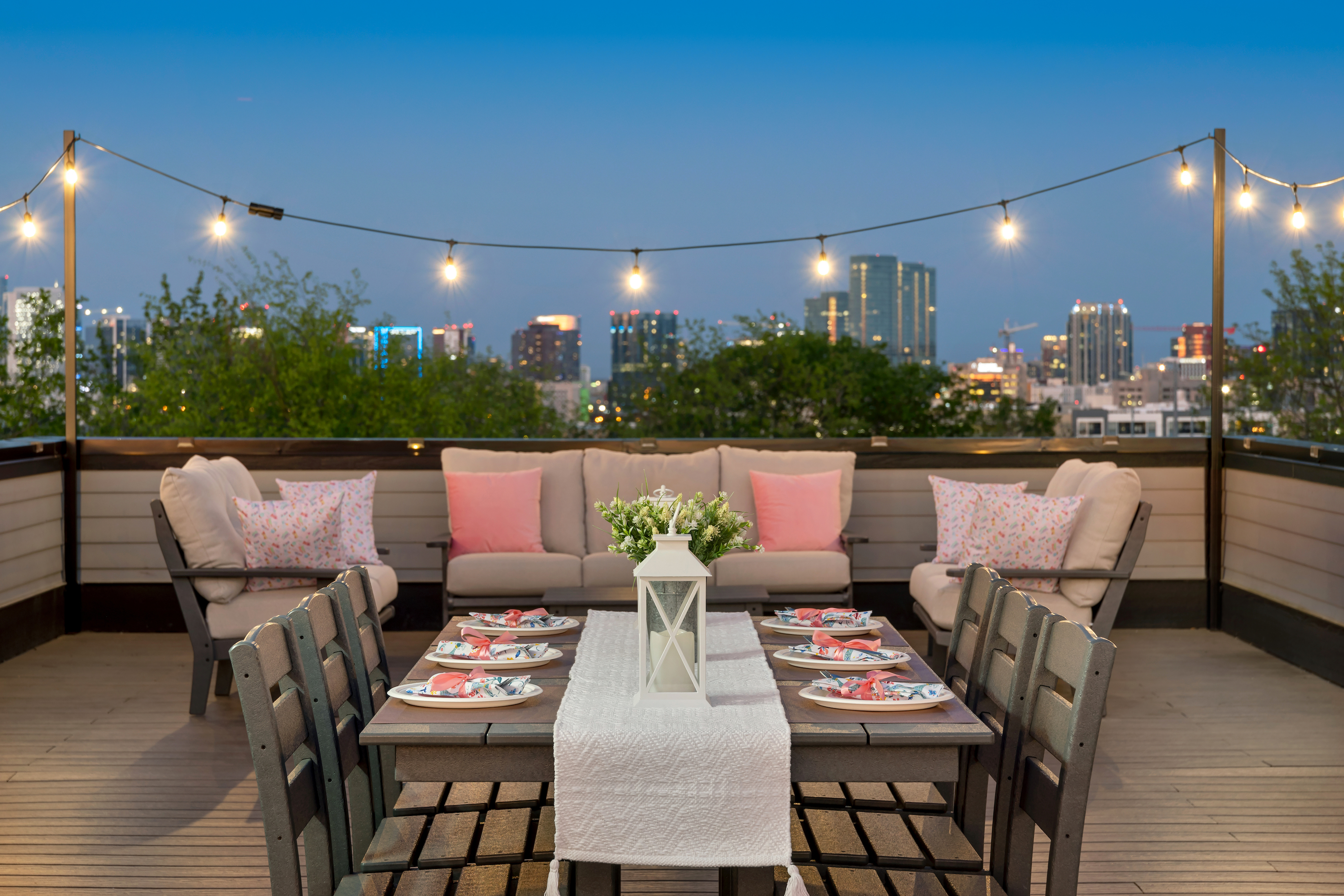 8 Mins 2 Downtown Rooftop Views+sleeps 24 Twin Homes - Nashville, TN