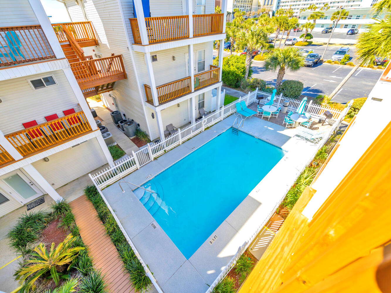 Sunset Cottages 2C "Melrose Place" - Beach Stays Vacations, LLC