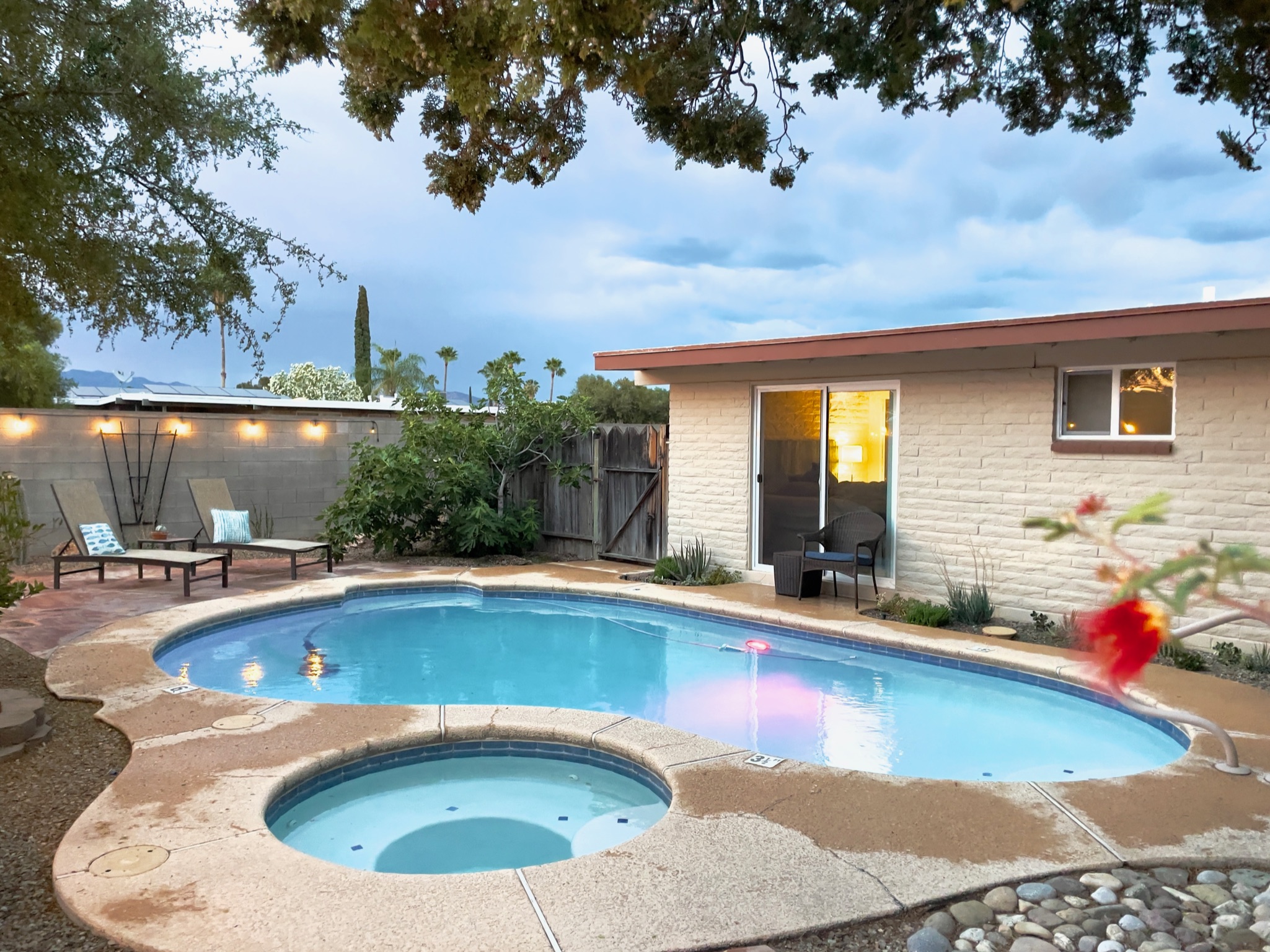 Sonoran Oasis - VRAssist - Vacation Rental Booking Pros