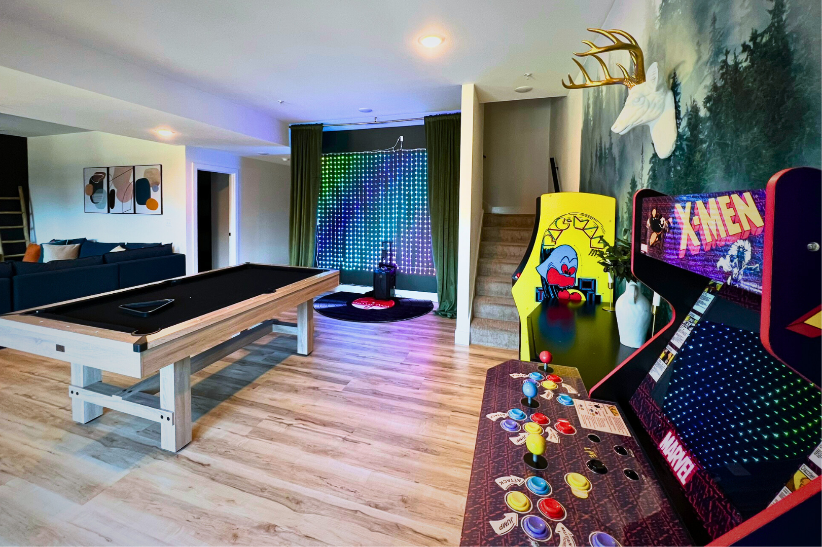 Lake Views Hot Tub Arcade Karaoke Retreat - Vereinigte Staaten