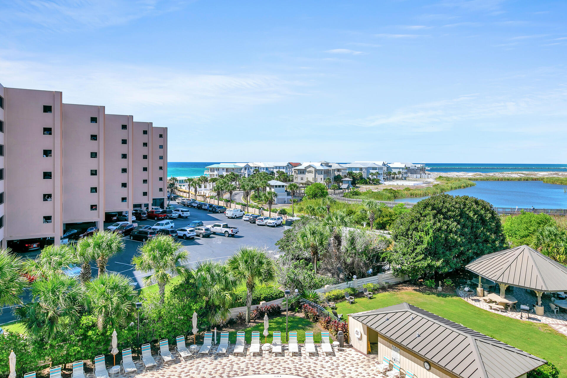 Islander Beach Resort # 513 - "The Beach Retreat" - Beach Stays ...