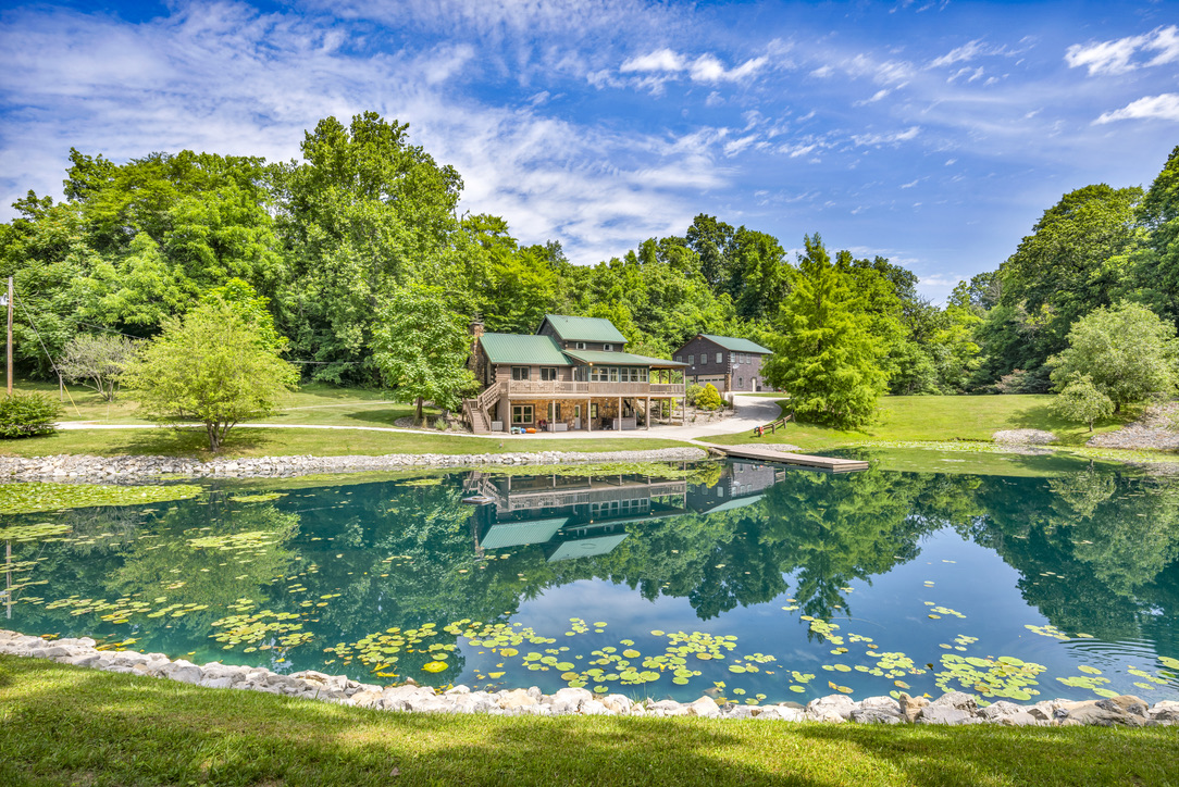22-guest Retreat | Spa, Theater, Nature, Games - Ohio