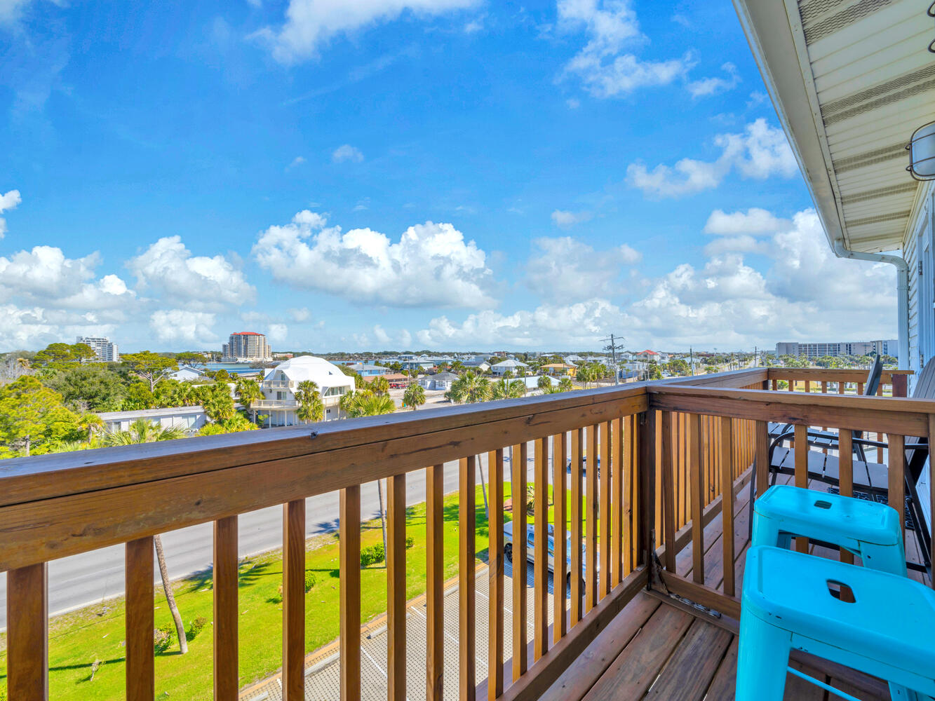 Sunset Cottages 2C "Melrose Place" - Beach Stays Vacations, LLC