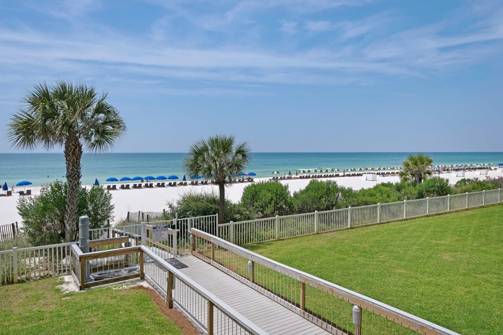 Long Beach Resort Unit 204 | Pineapple Realty Group