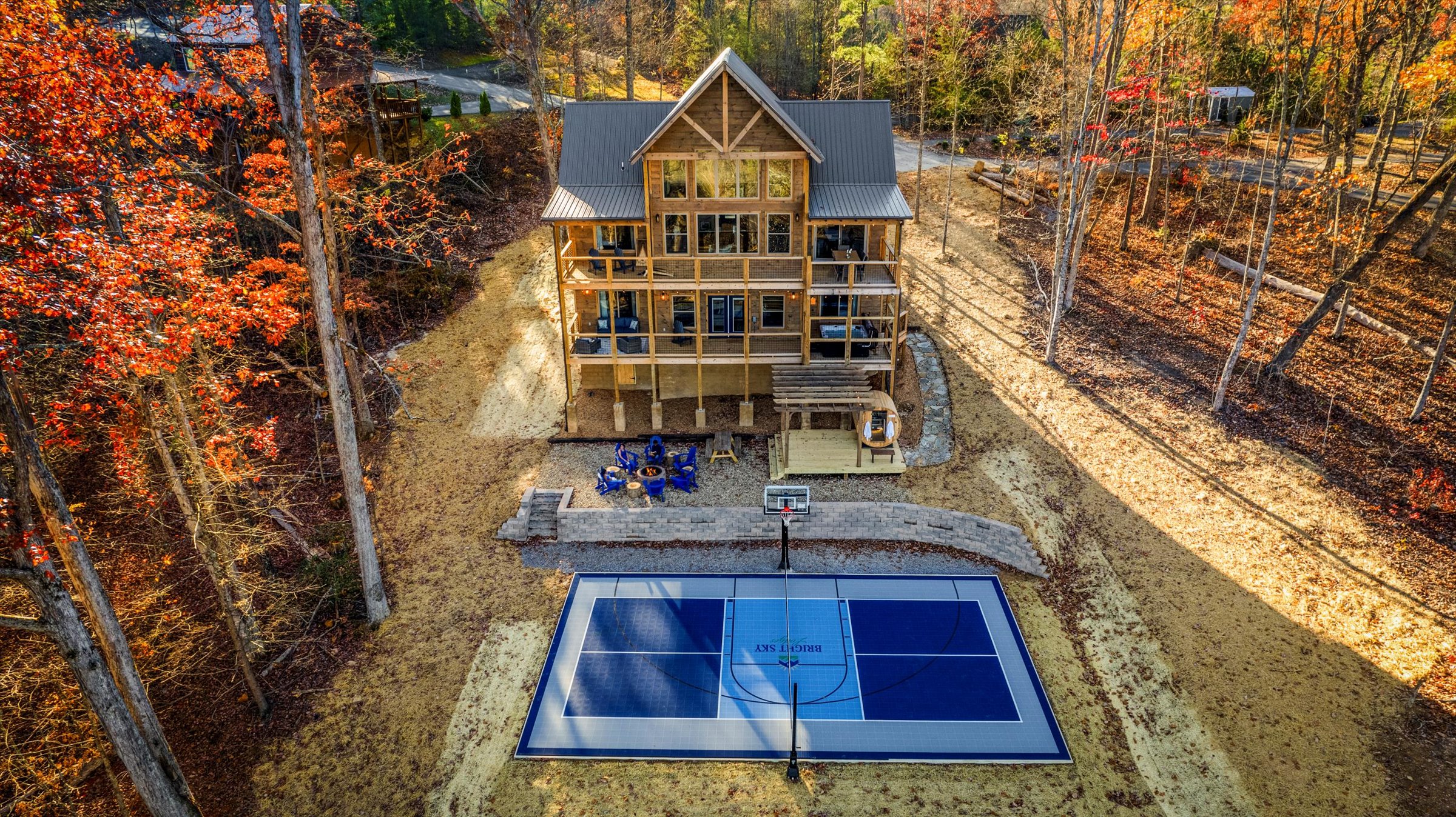 Top 1%, Pickleball, Sauna, Hot Tub, Cold Plunge - Pigeon Forge, TN