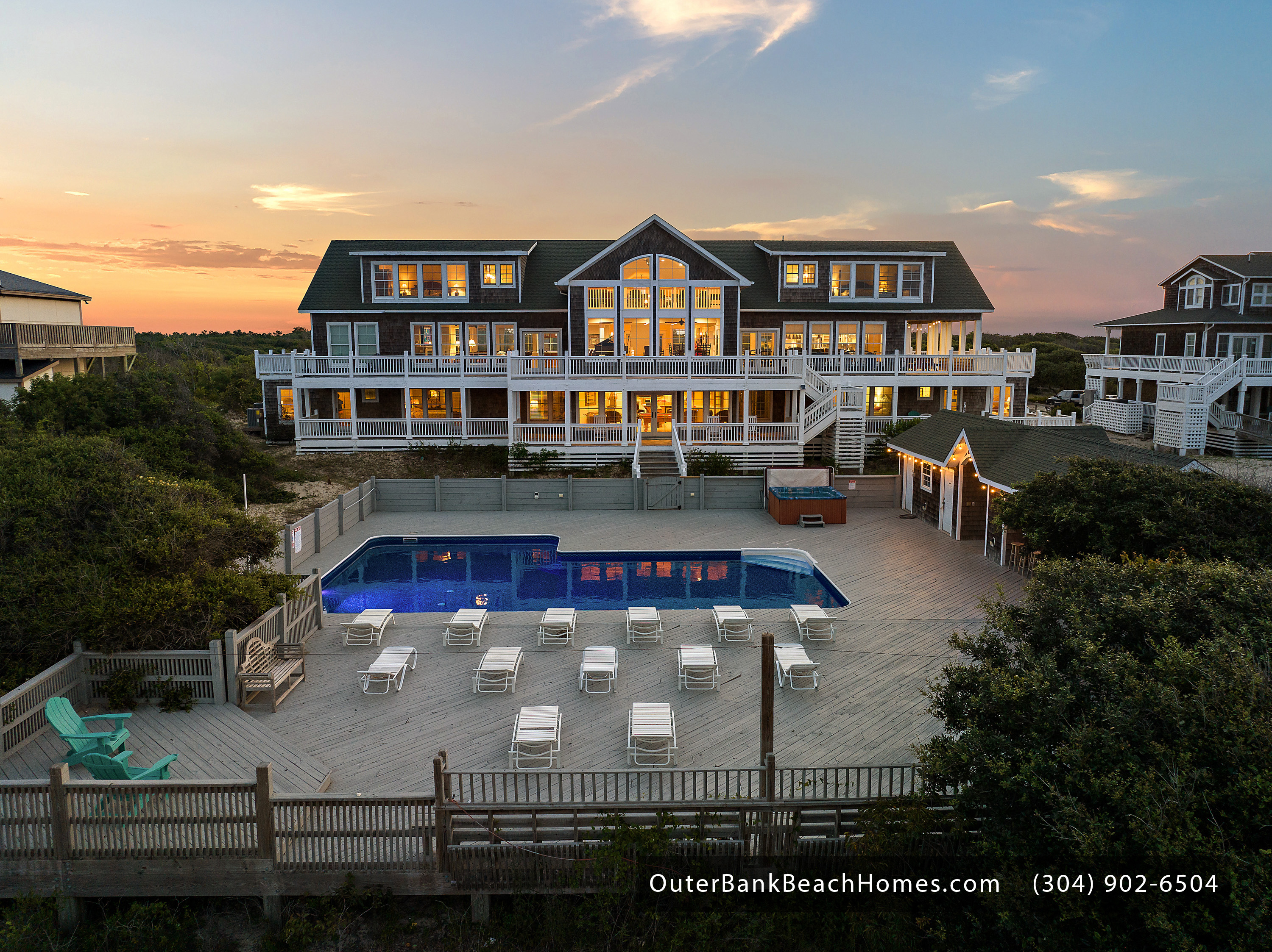 LuxStayUSA | Mark Twain Oceanfront - 4x4 OBX - OUTERBANKBEACHHOMES