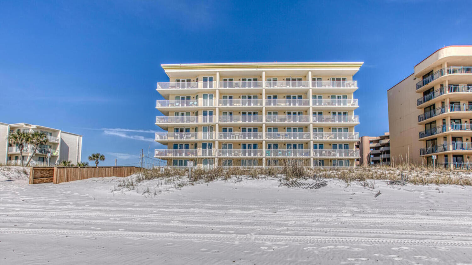 Okaloosa Island Condo | Luxe 3/3 Vacation Rental in Sea Dunes Resort