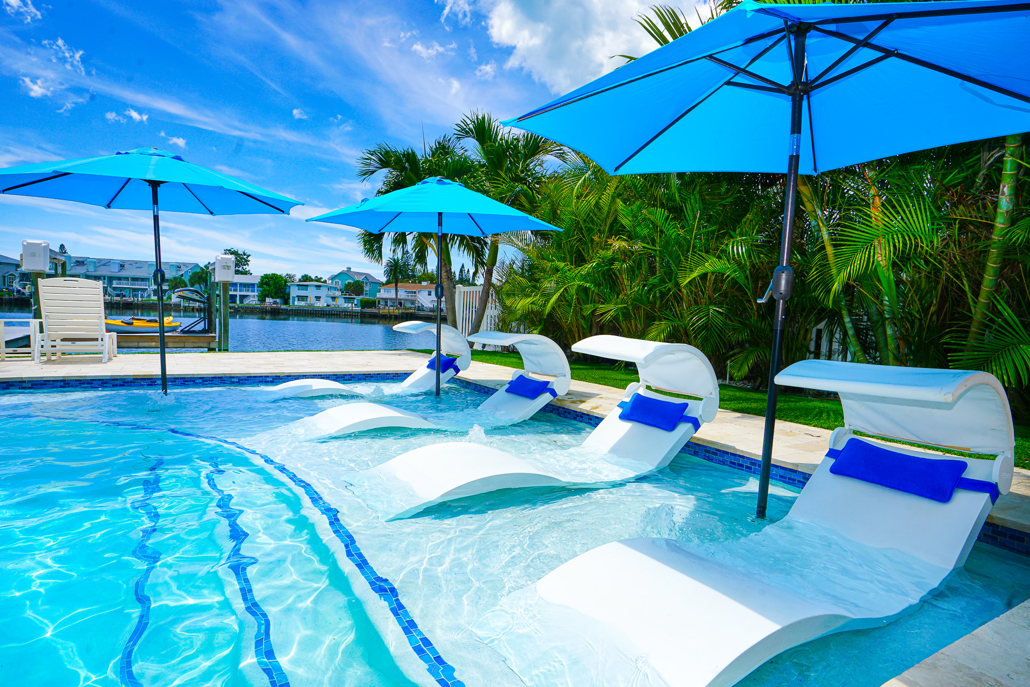 Paradise Lodge - Florida Dreamscape