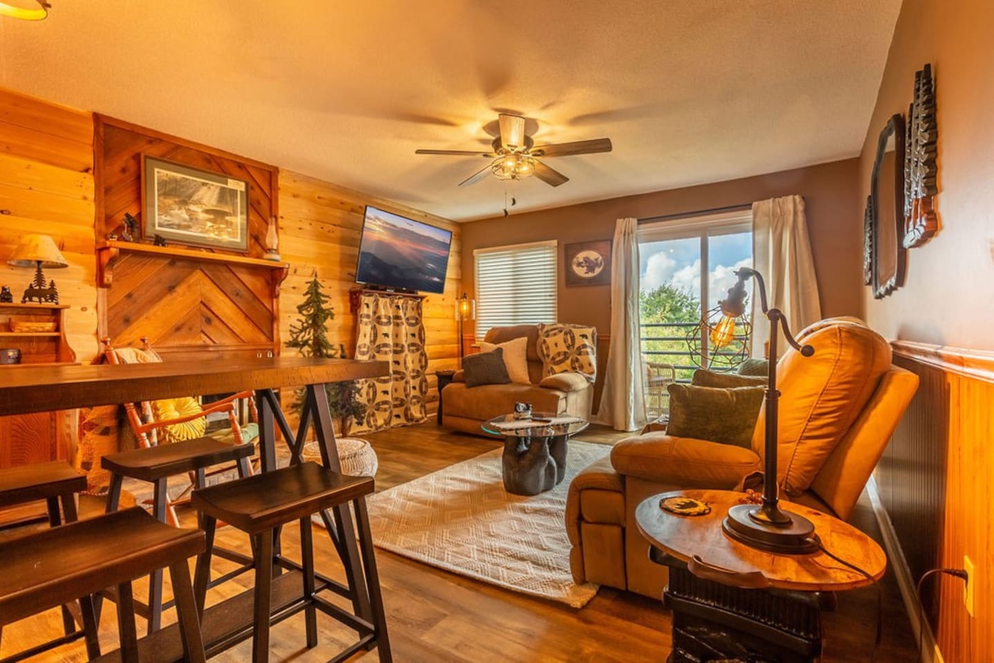 Smoky Get Together * 2br Condo Pools Wifi - Tennessee
