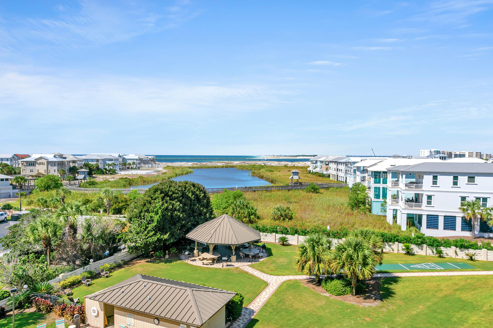 Islander Beach Resort # 513 - "The Beach Retreat" - Beach Stays ...