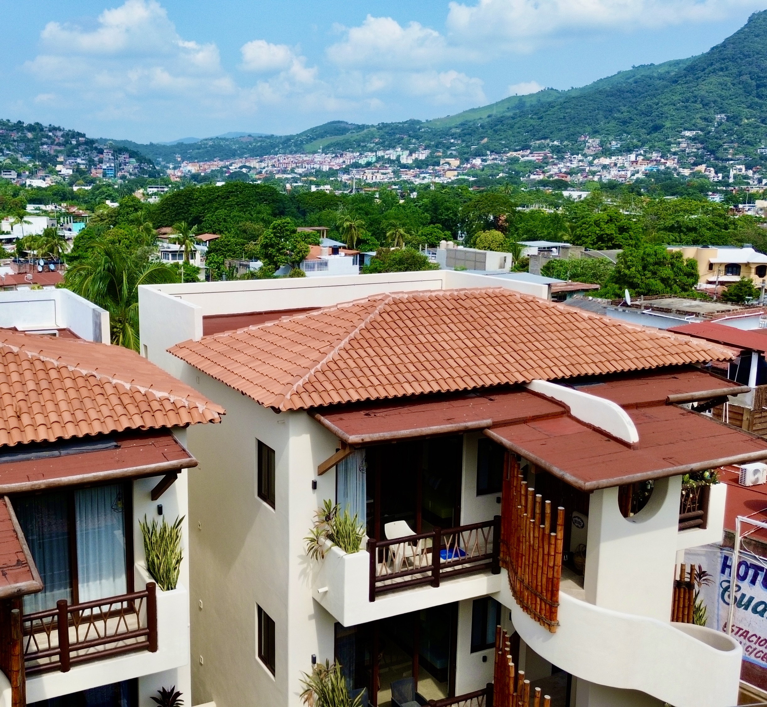 Beautiful Top Floor Condo In Zihuatanejo - Zihuatanejo