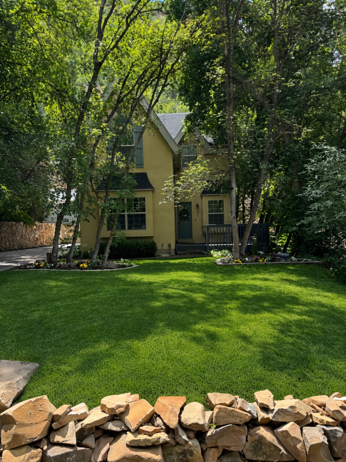 Charming Cabin With Hot Tub And Scenic Views - Serene Mountain Escape - Utah