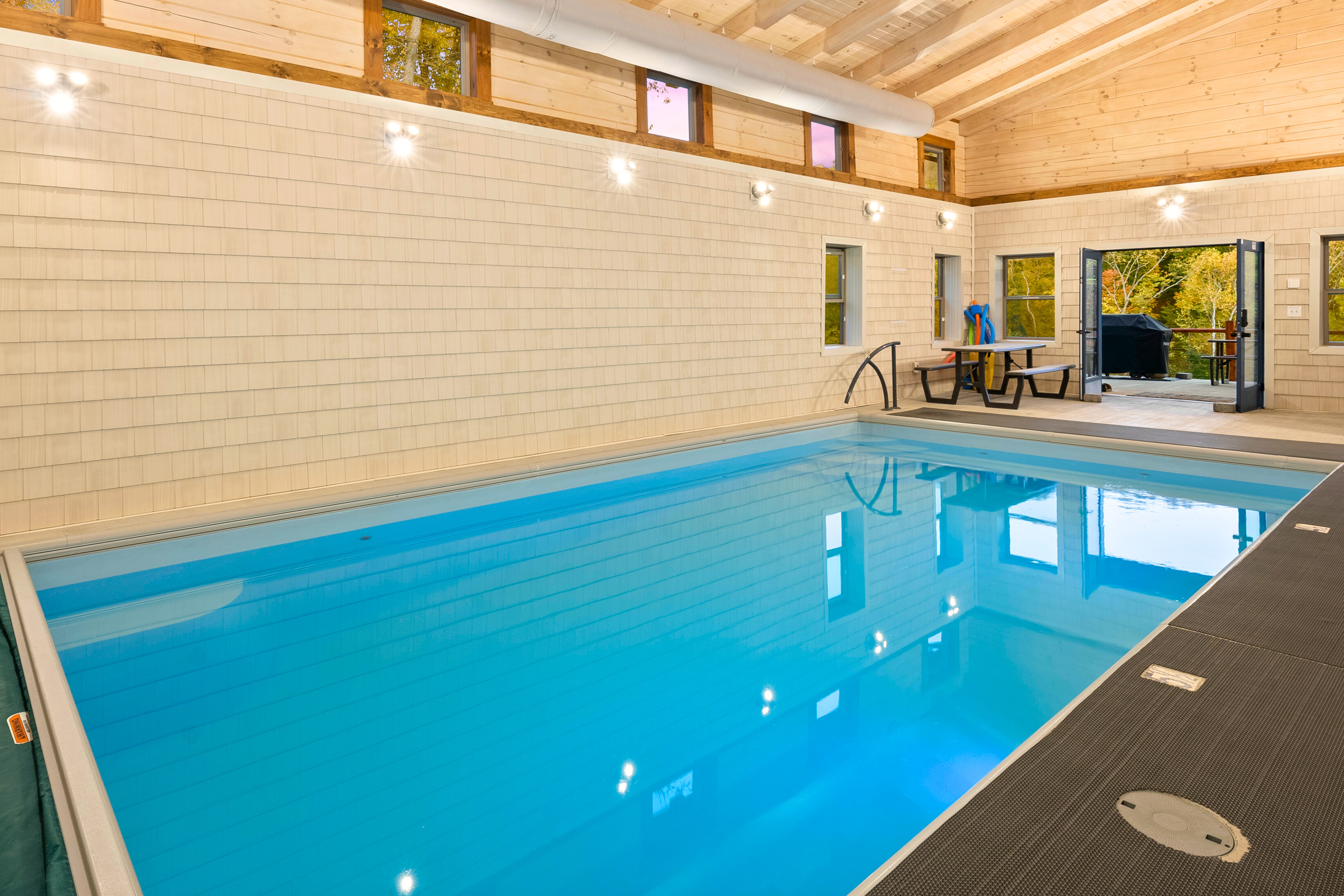 Pool House Lodge
