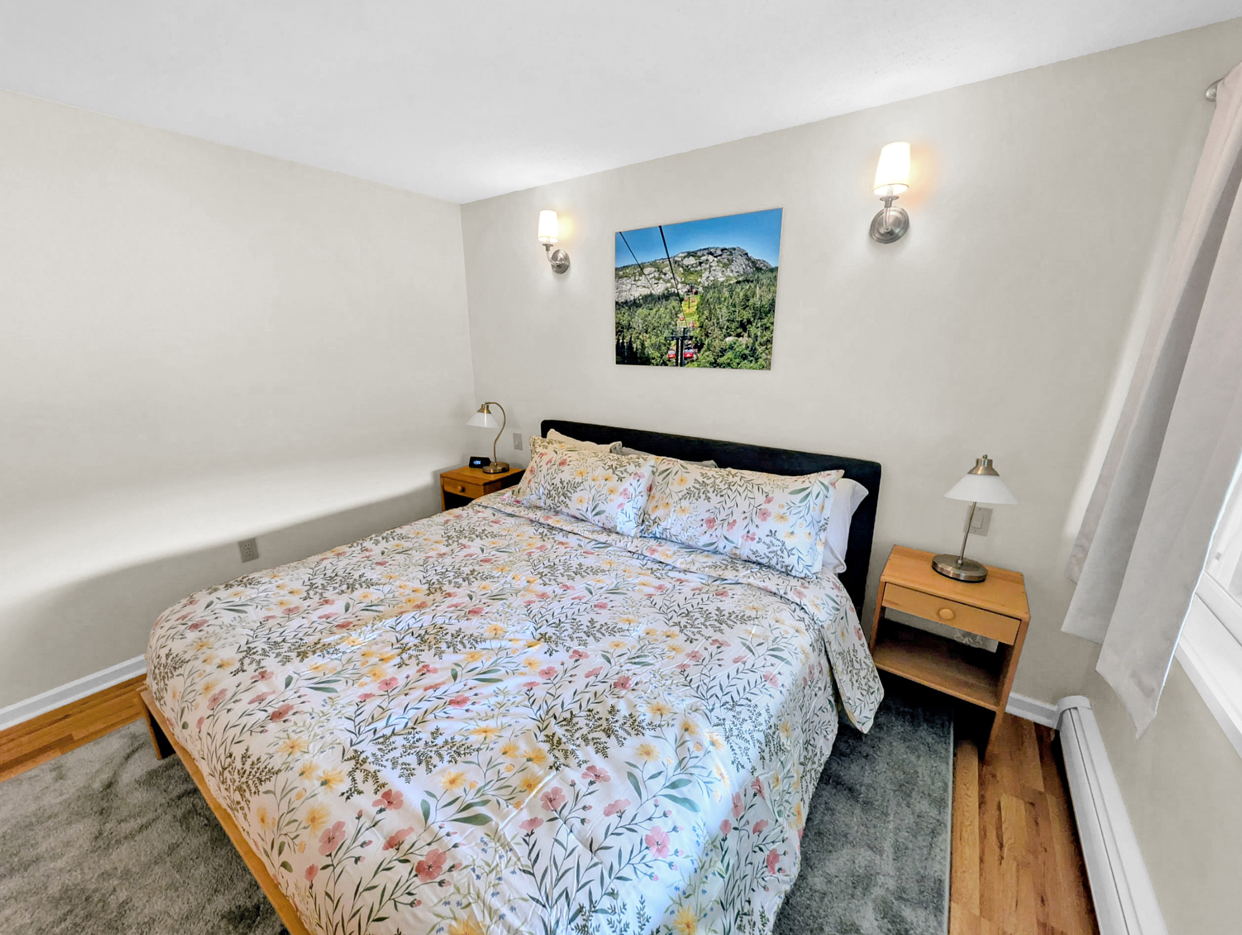 Cozy Stowe Condo W/ Pools, Hot Tub - Close To Town - Stowe, VT