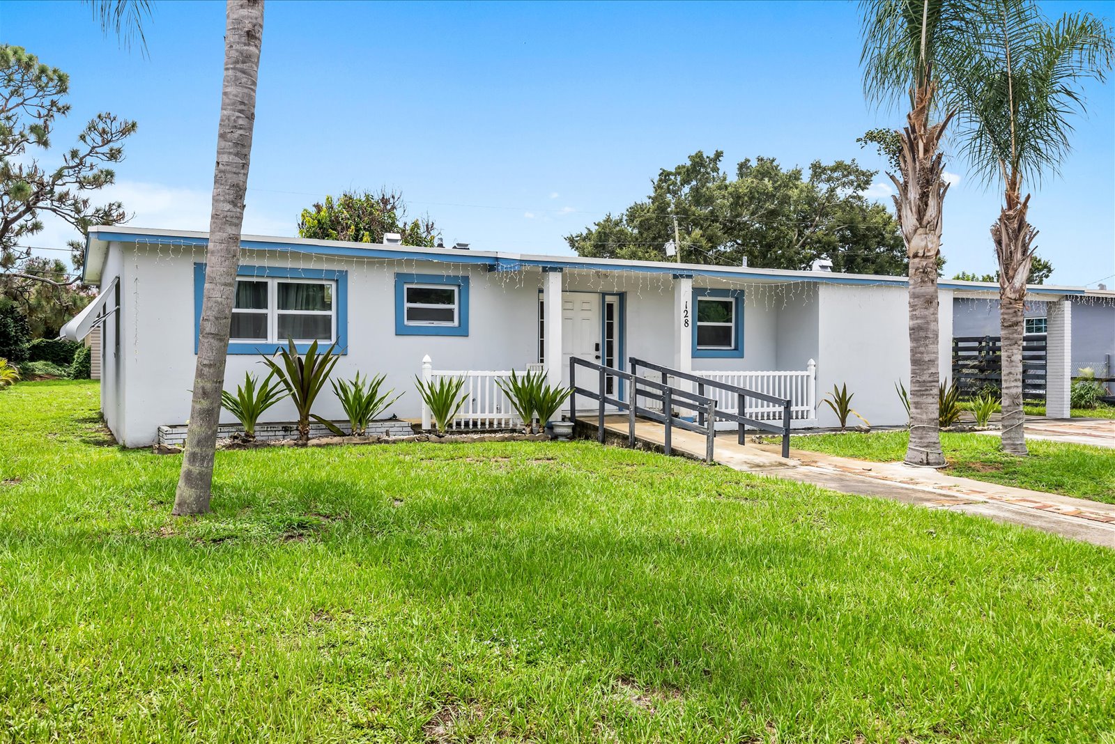 Right Direction Rentals Prima Vista Classic - The Bahamas