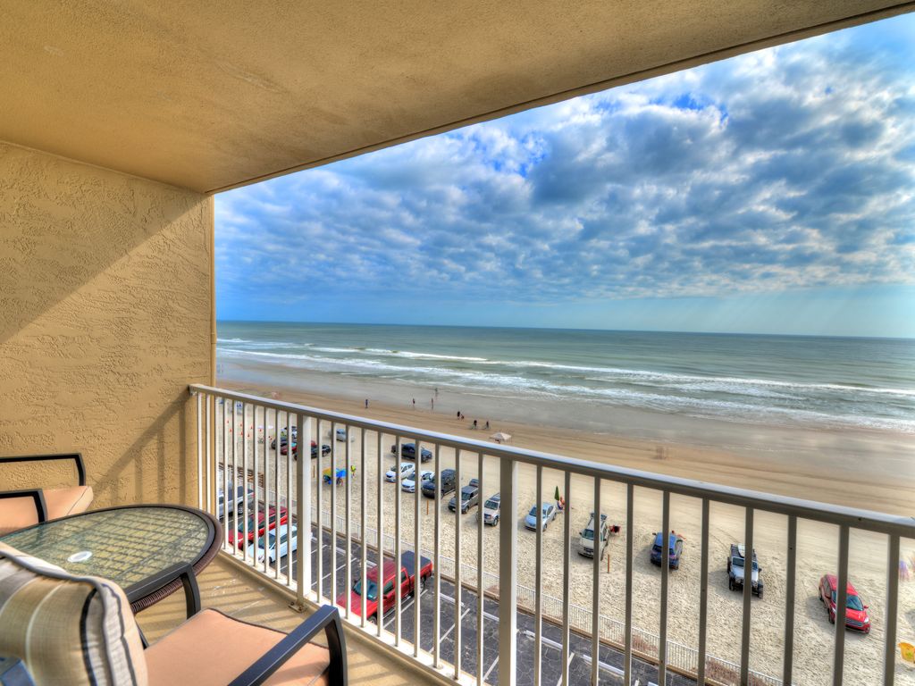 Oceanfront Condo | Hidden Treasure @ Pirates Cove - Daytona Beach Shores, FL