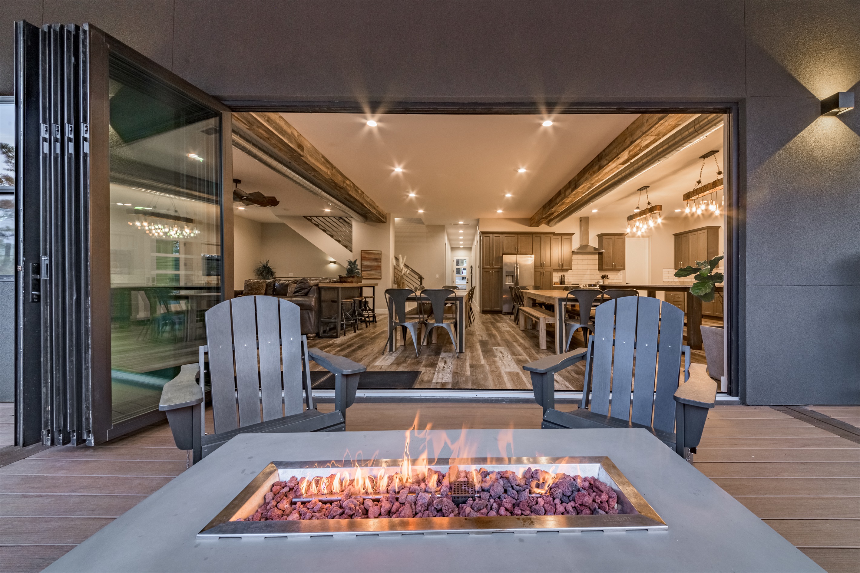 Gathering Tree Deluxe Group Stays - Gathering Tree