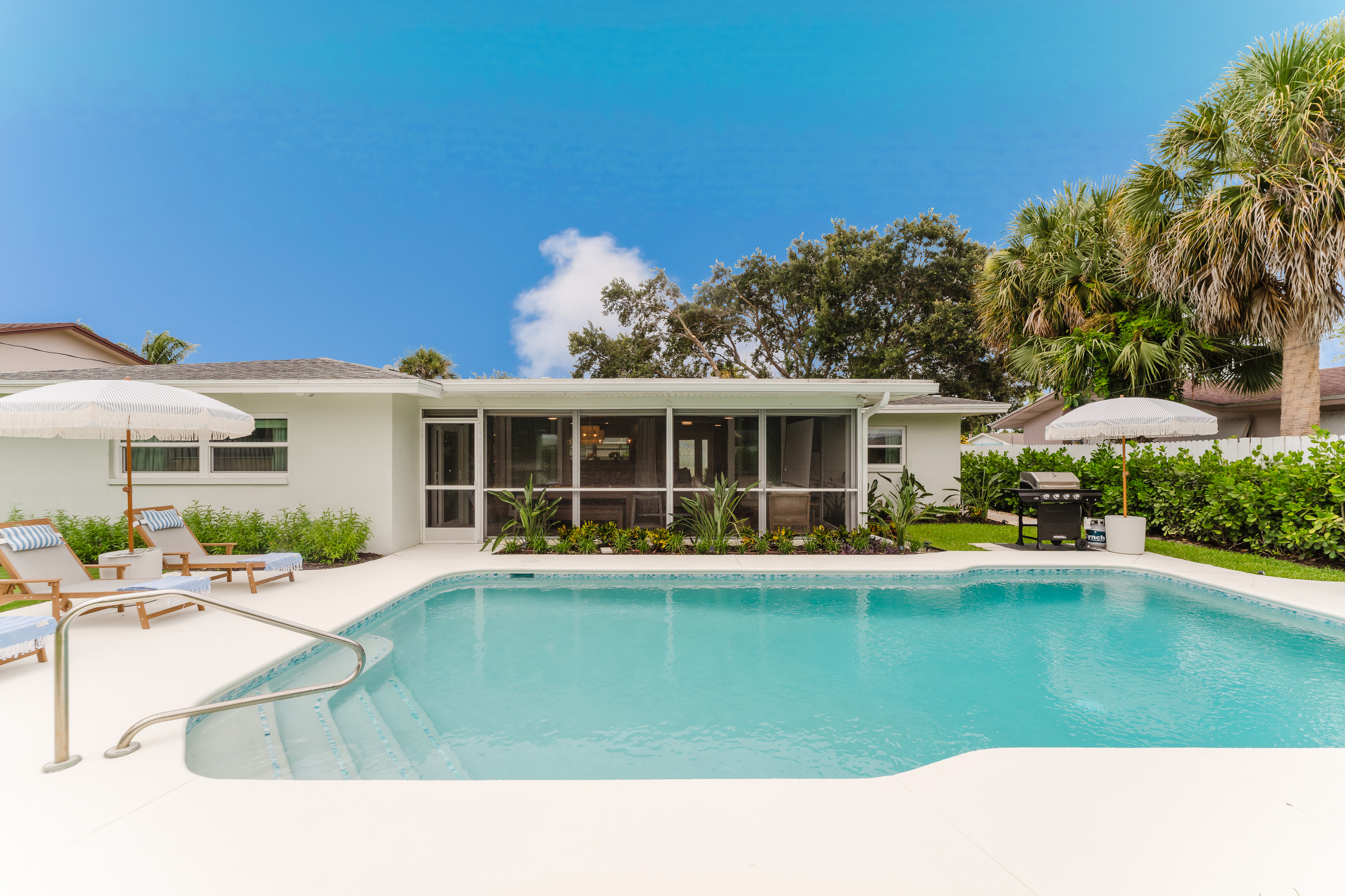 Designer Pool Oasis | Theater | Golf | Luxury - West Palm Beach, FL