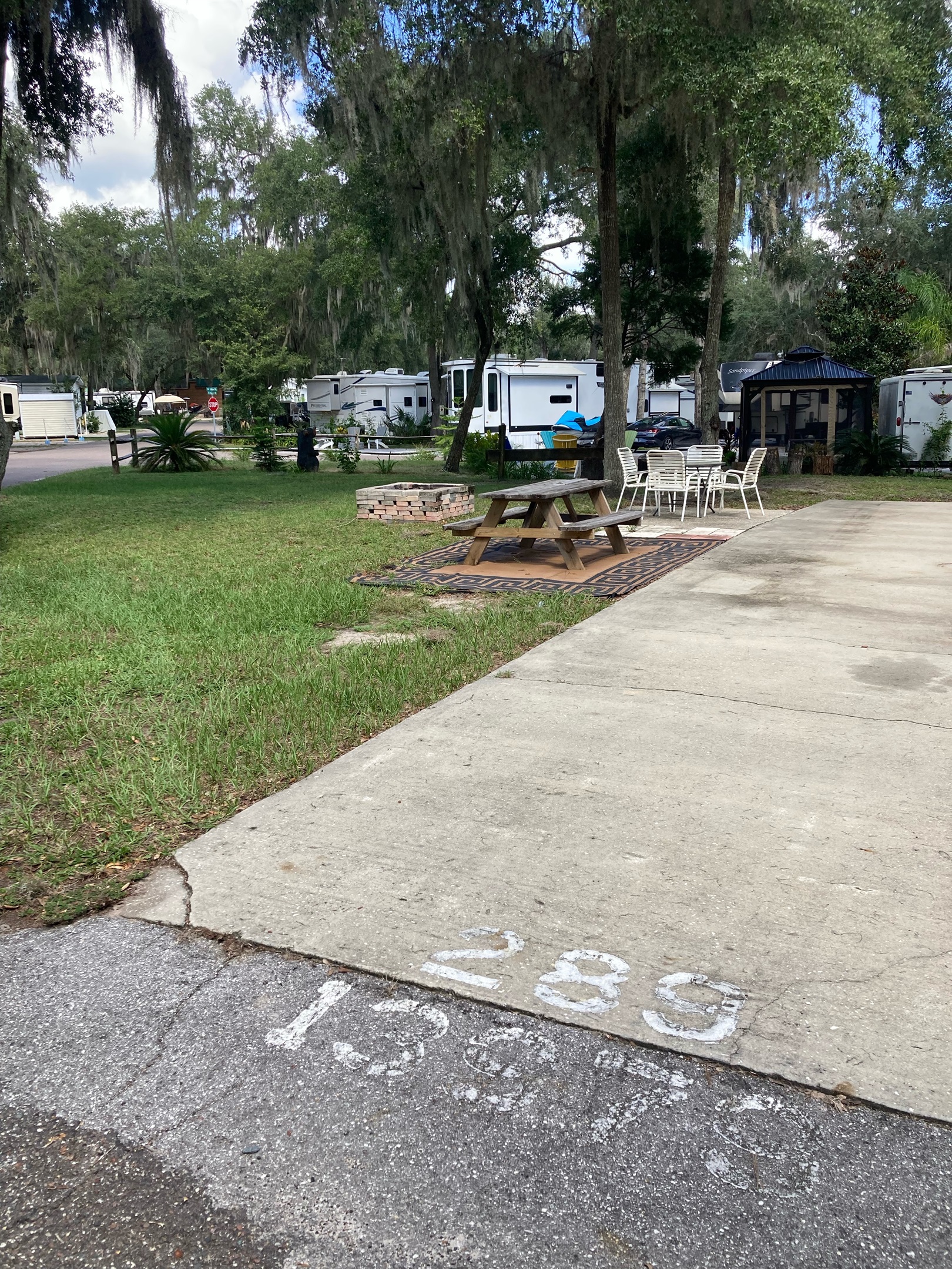 RV Lot 289 - Lake Kerr Rentals LLC