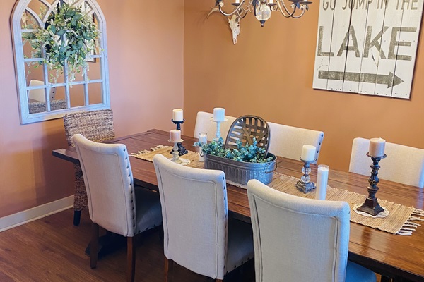 Photos - Lake Views on Caney Lake