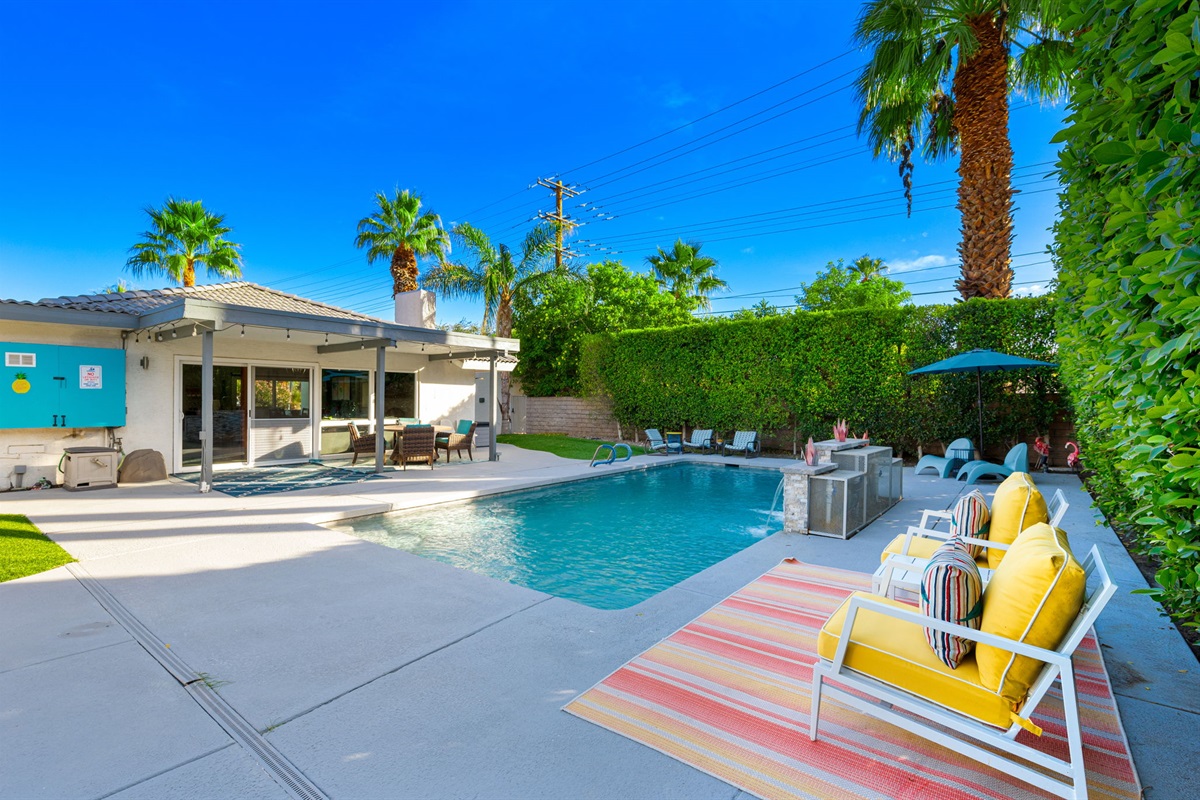 Palm Springs Resort Style Home - Dube Vacation Rentals