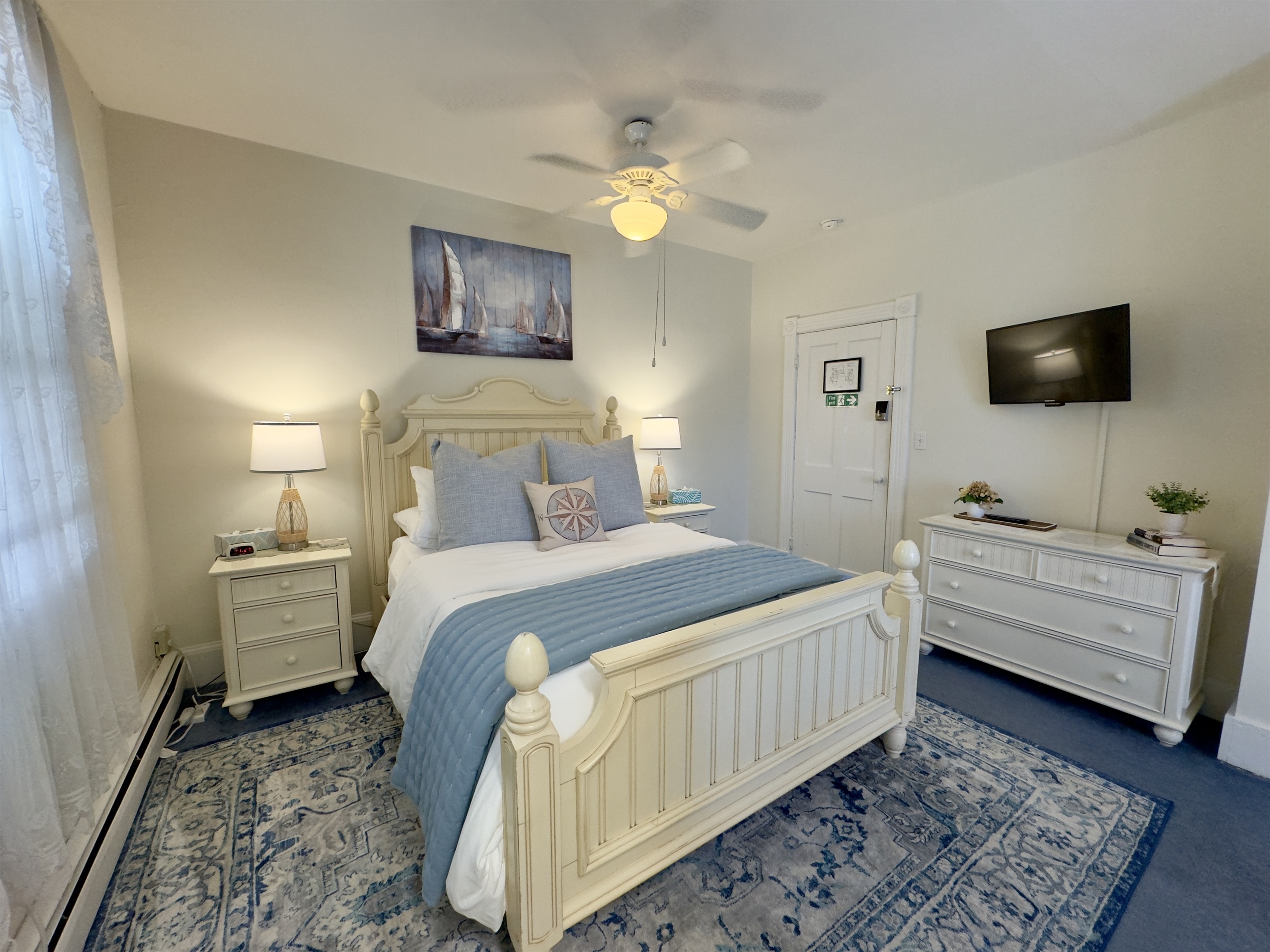 Victorian Inn - Victorian Inn