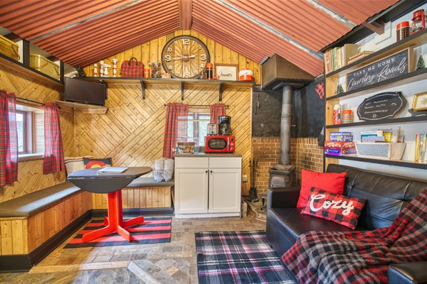 Raymond Store Cabins - Raymond Store Cabins