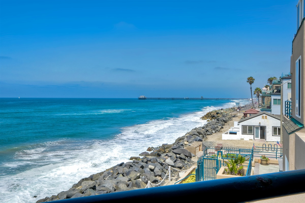 Ocean Breeze | 3BR Oceanfront 30 Day Rental | Oceanside, CA