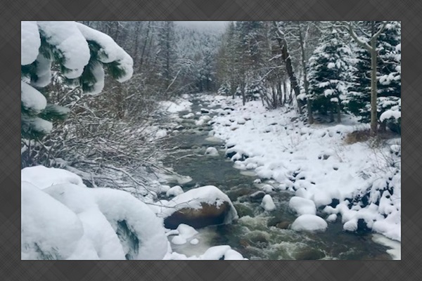 Miller Rock at Raymond Store Cabins - Raymond Store Cabins