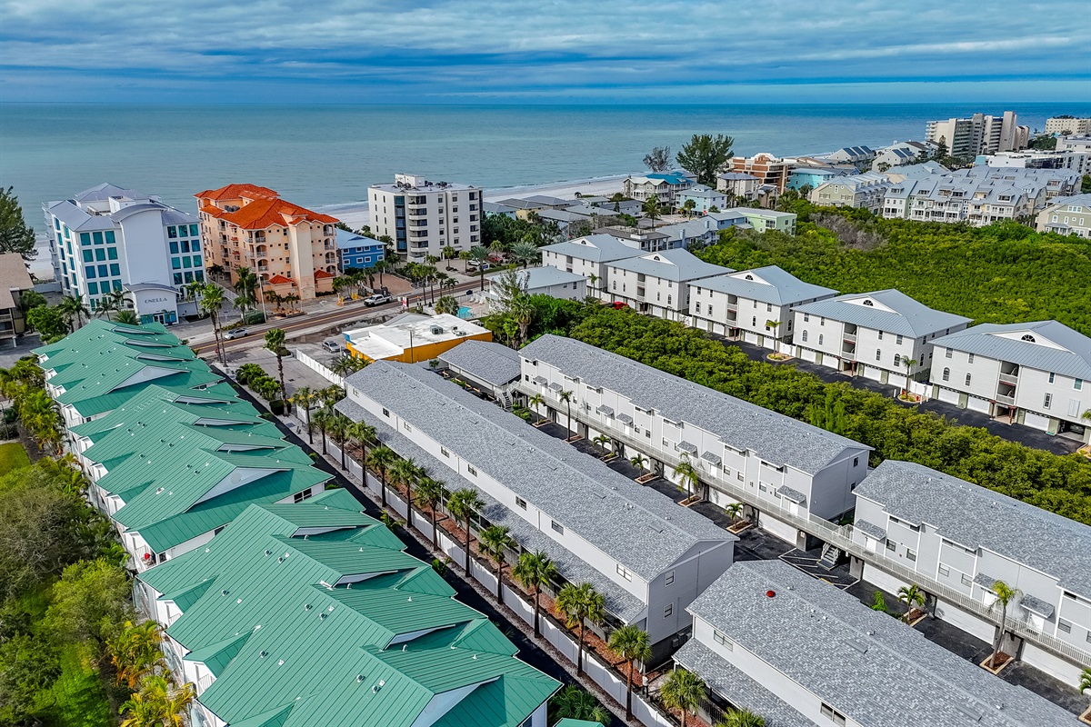 Condo By the Sand Heated Pool Fishing Docks - Azul Bay Vacation Rentals