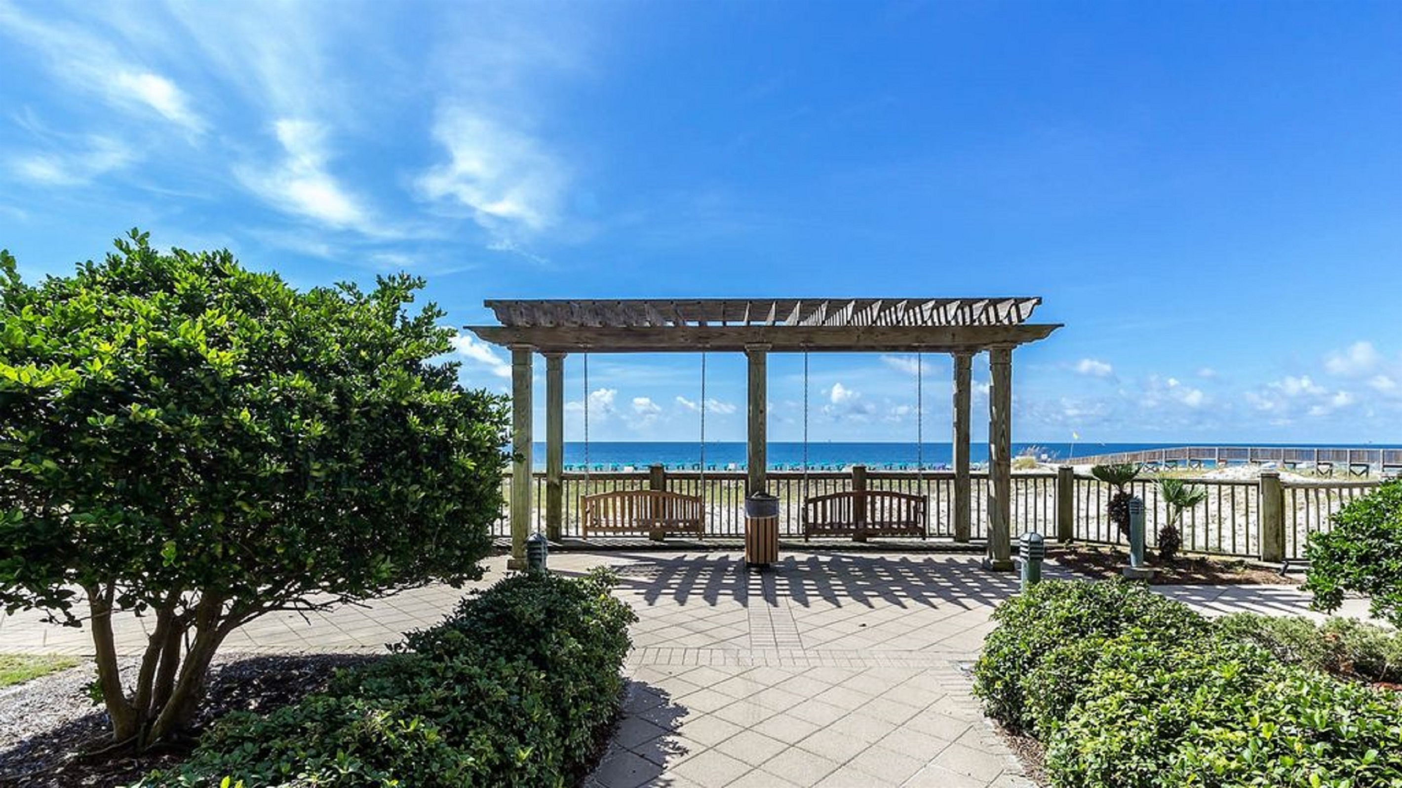 Beach Life Vacation Rentals LLC