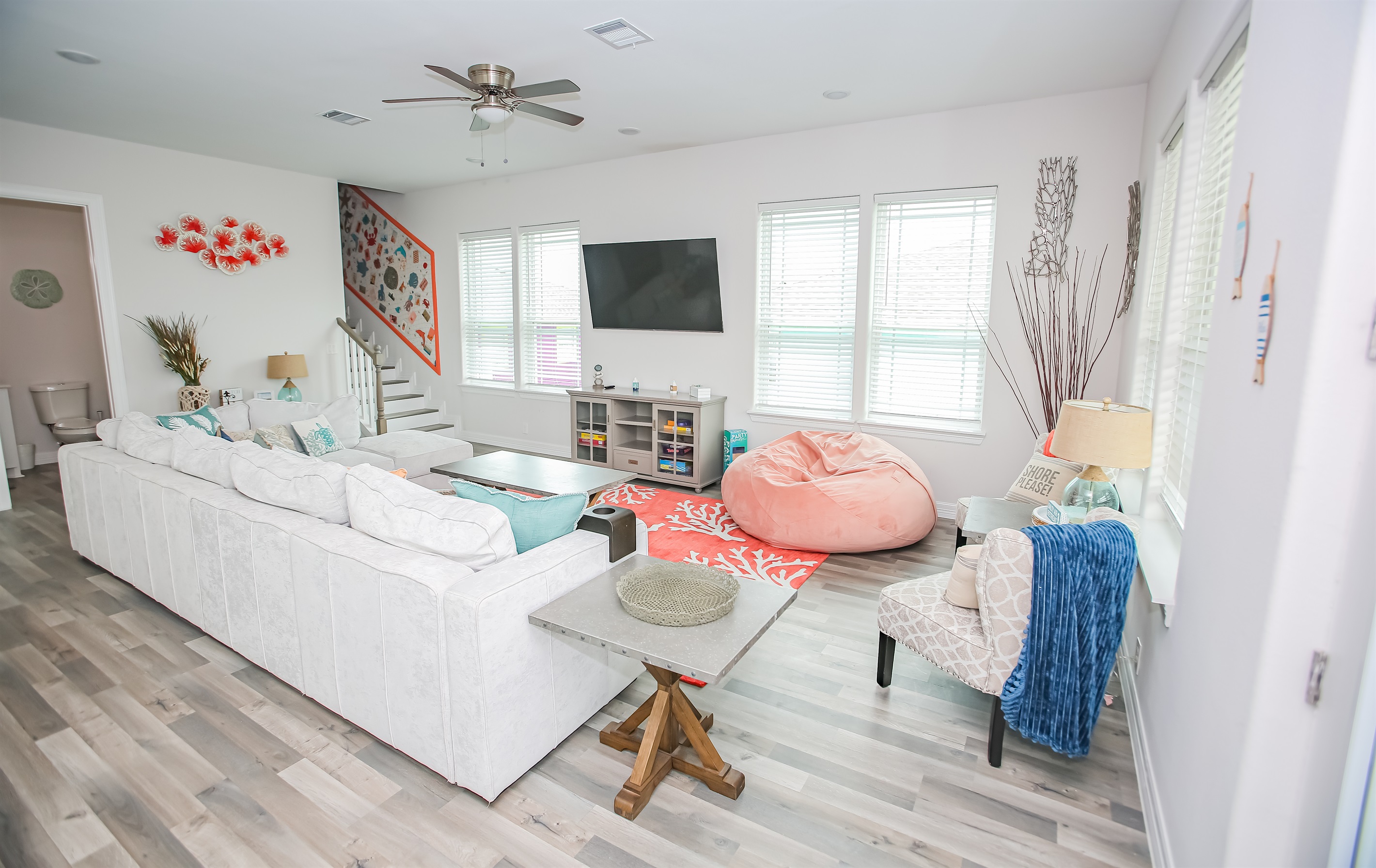 New, 4 Bed/3 Bath 3rd Row With Amazin Bunkroom~2 Min Walk To Beach - Surfside Beach, TX