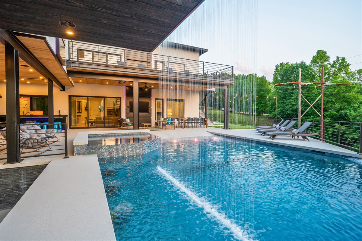 Rockstar - Overnight Digs