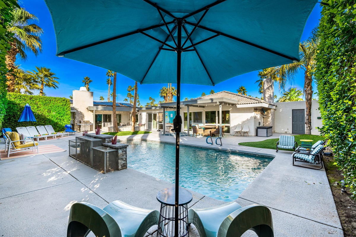 Palm Springs Resort Style Home - Dube Vacation Rentals