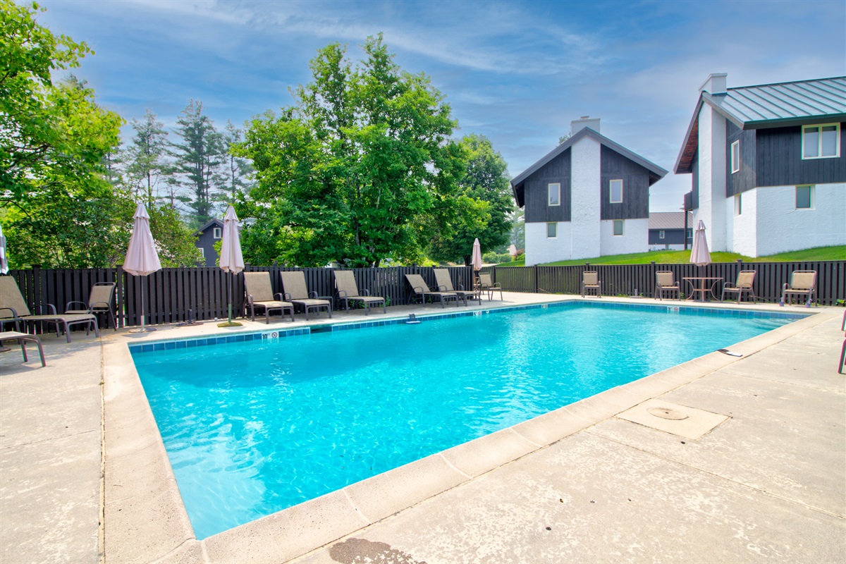 Stratton Loft with Pool - Point Break Management Group