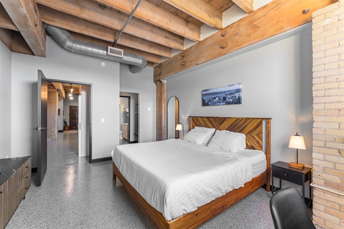 Aurora Black - The Brix | Elevated Duluth Stays