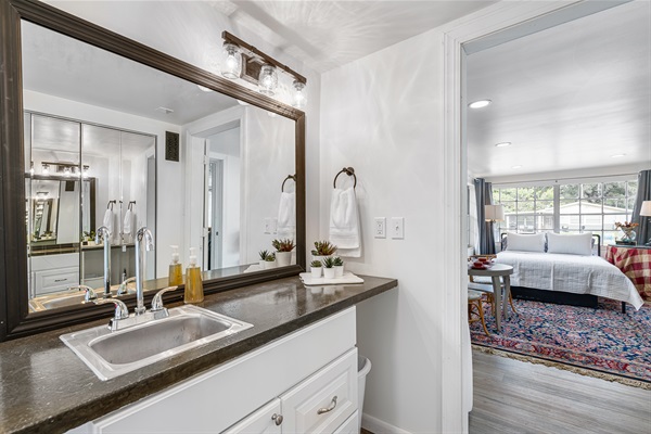 Thorn Point Vacation Rentals