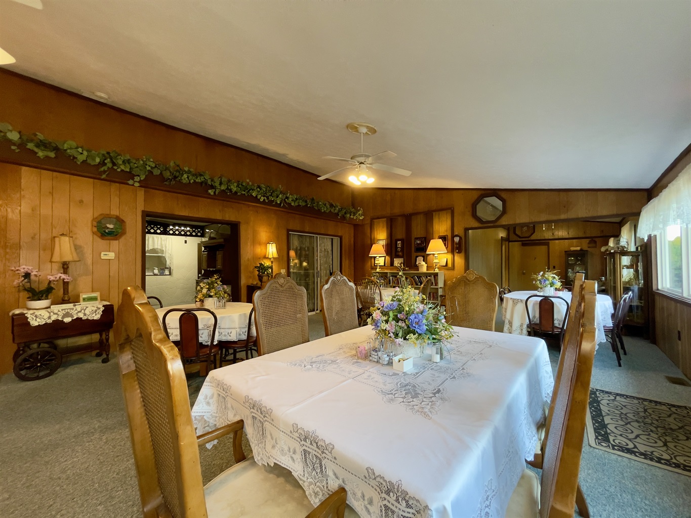 The Nest Nook "Room #1" - Victorian Inn