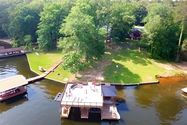 Photos - Lake Views on Caney Lake