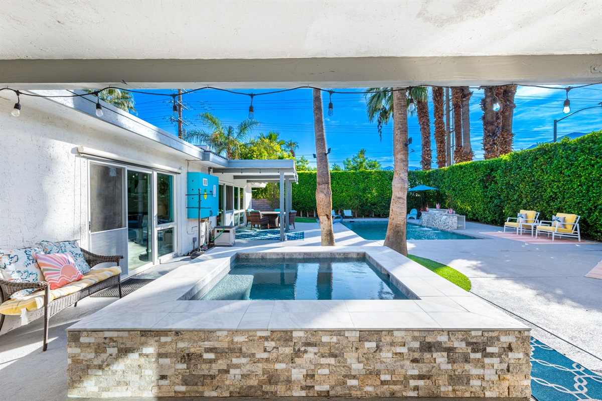 Palm Springs Resort Style Home - Dube Vacation Rentals