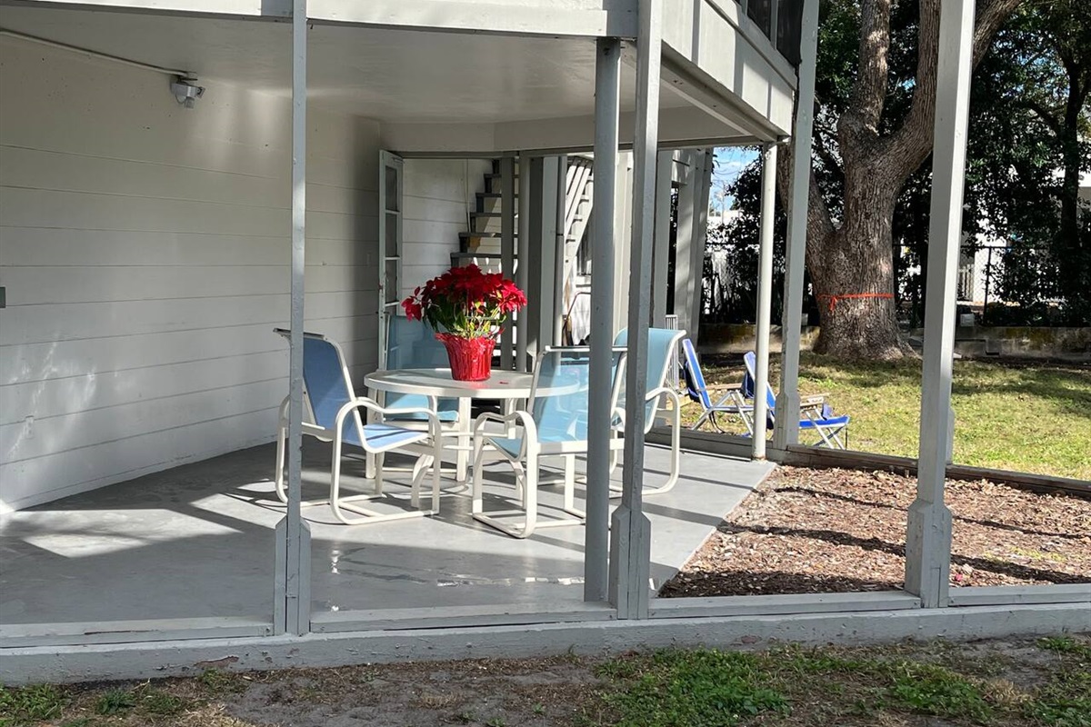 Gardenia studio apt ⭐️ Southside Village, Sarasota, Florida - Lucky ...