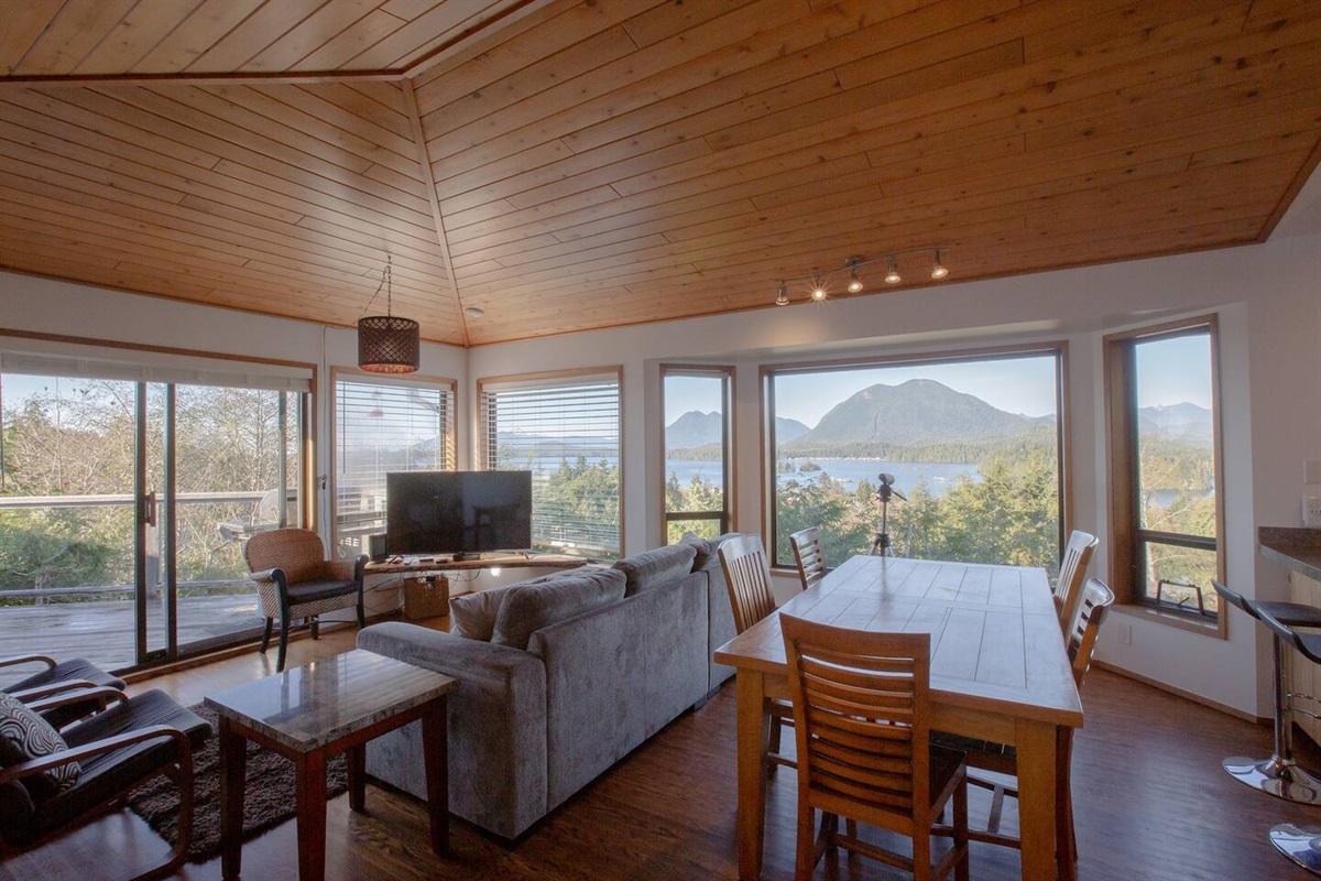 Eagle View House - Tofino Vacation Rentals