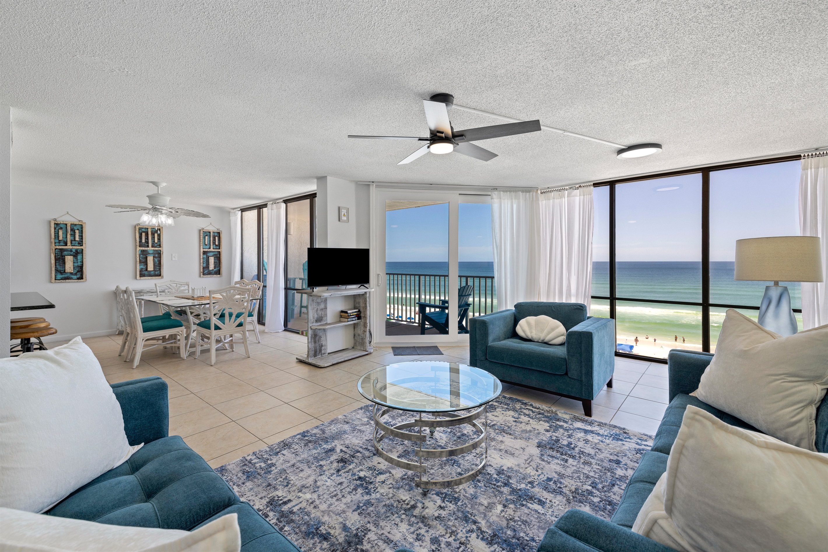 Welcome to Bliss! A 2/2 beachfront condo in Windward/Edgewater.