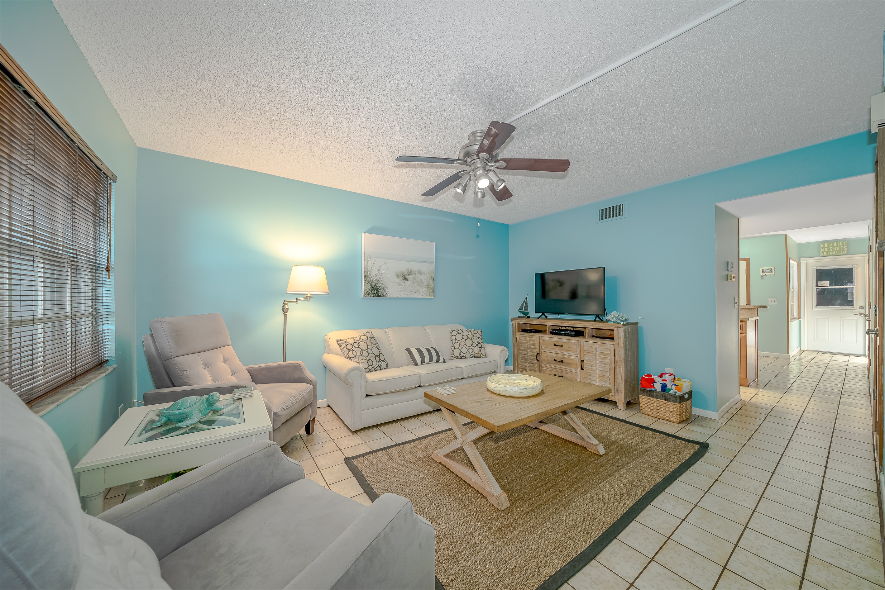 Steps To Flagler Avenue And Outdoor Space - Charming Vintage Cottage - New Smyrna Beach, FL