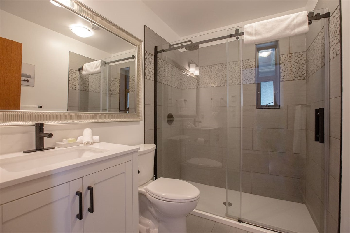 Eagle View House - Tofino Vacation Rentals