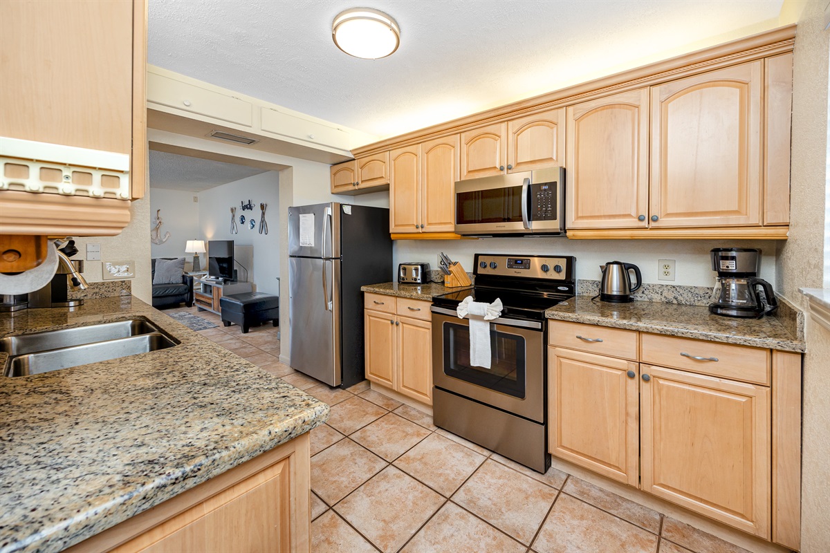 Condo By the Sand Heated Pool Fishing Docks - Azul Bay Vacation Rentals